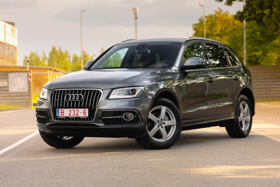 Melns Audi Q5 2012 Rīga, ar dzinēja tilpumu 2.00 L un nobraukumu 266 tūkst. km par 11690 €, foto 45 vietnē AUTOMOTO.COM.LV