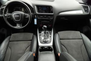 Melns Audi Q5 2012 Rīga, ar dzinēja tilpumu 2.00 L un nobraukumu 266 tūkst. km par 11690 €, foto 67 vietnē AUTOMOTO.COM.LV