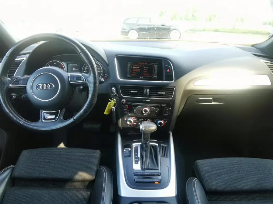 Melns Audi Q5 2012 Kuldīga, ar dzinēja tilpumu 3.00 L un nobraukumu 222 tūkst. km par 12880 €, foto 8 vietnē AUTOMOTO.COM.LV
