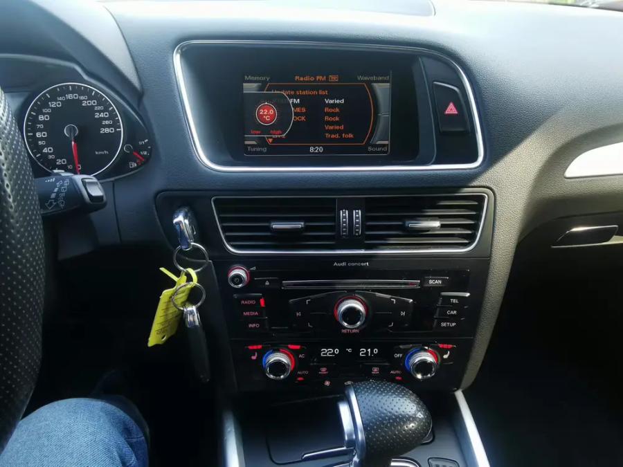 Melns Audi Q5 2012 Kuldīga, ar dzinēja tilpumu 3.00 L un nobraukumu 222 tūkst. km par 12880 €, foto 13 vietnē AUTOMOTO.COM.LV