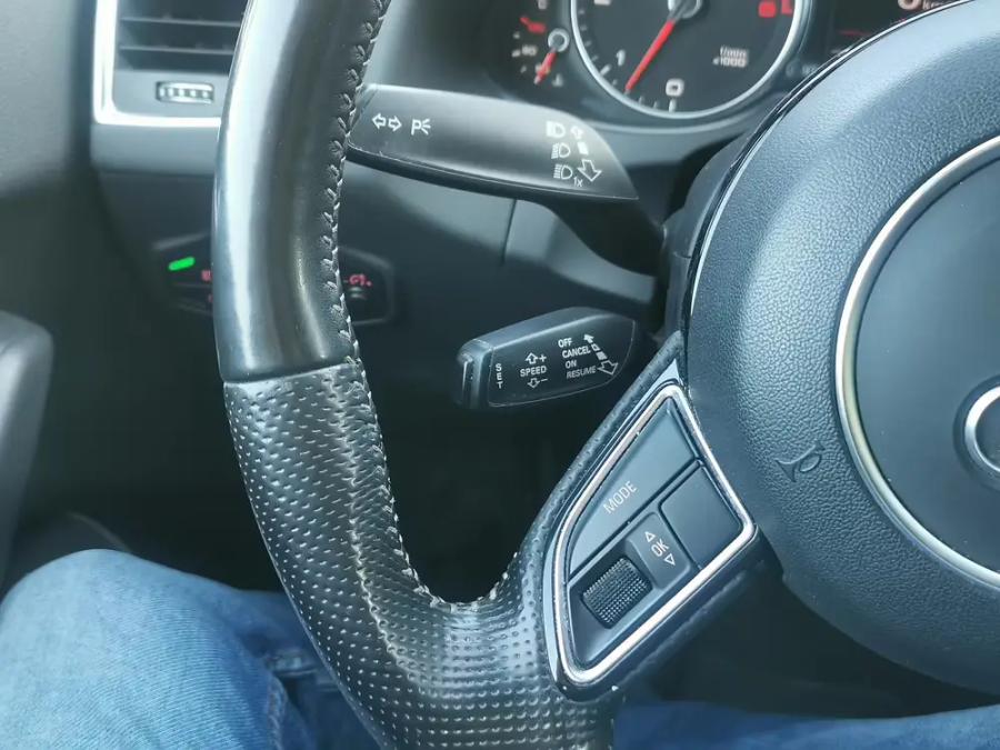 Melns Audi Q5 2012 Kuldīga, ar dzinēja tilpumu 3.00 L un nobraukumu 222 tūkst. km par 12880 €, foto 16 vietnē AUTOMOTO.COM.LV