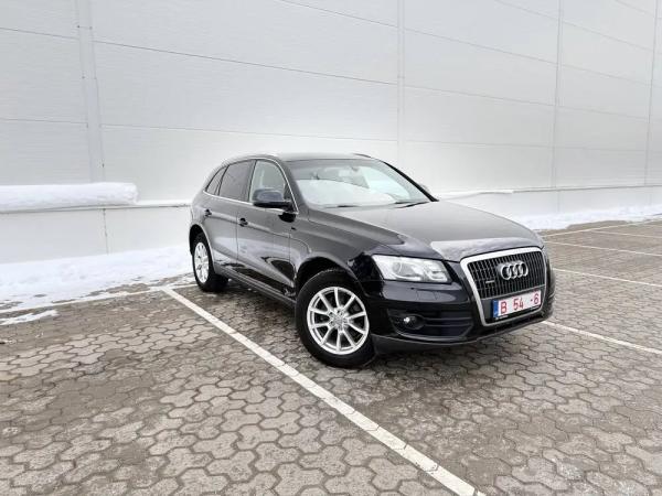 Черный Ауди Ку 5 2012 в Рига, объемом двигателя 2.00 л и пробегом 285 тыс. км за 9900 €, фото 2 на AUTOMOTO.COM.LV