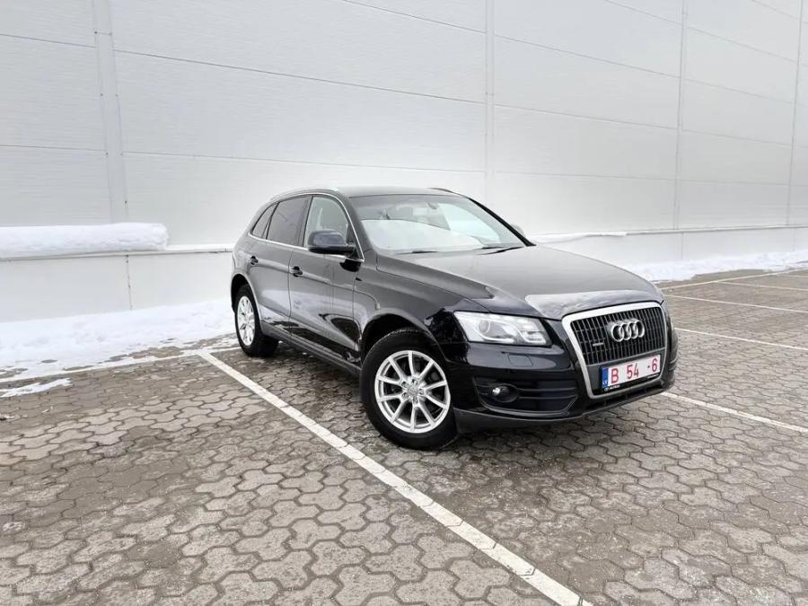 Melns Audi Q5 2012 Rīga, ar dzinēja tilpumu 2.00 L un nobraukumu 285 tūkst. km par 9900 €, foto 3 vietnē AUTOMOTO.COM.LV