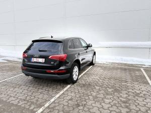 Melns Audi Q5 2012 Rīga, ar dzinēja tilpumu 2.00 L un nobraukumu 285 tūkst. km par 9900 €, foto 5 vietnē AUTOMOTO.COM.LV