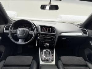 Melns Audi Q5 2012 Rīga, ar dzinēja tilpumu 2.00 L un nobraukumu 285 tūkst. km par 9900 €, foto 11 vietnē AUTOMOTO.COM.LV