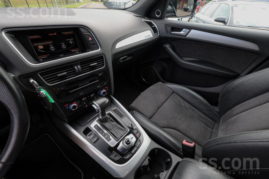 Melns Audi Q5 2012 Jelgava, ar dzinēja tilpumu 3.00 L un nobraukumu 0 tūkst. km par 13500 €, foto 21 vietnē AUTOMOTO.COM.LV