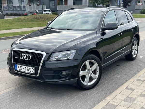 Black Audi Q5 2012 in Riga, with an engine capacity of 3.00 L and mileage of 325 thousand km for 5900 €, photo 1 on AUTOMOTO.COM.LV