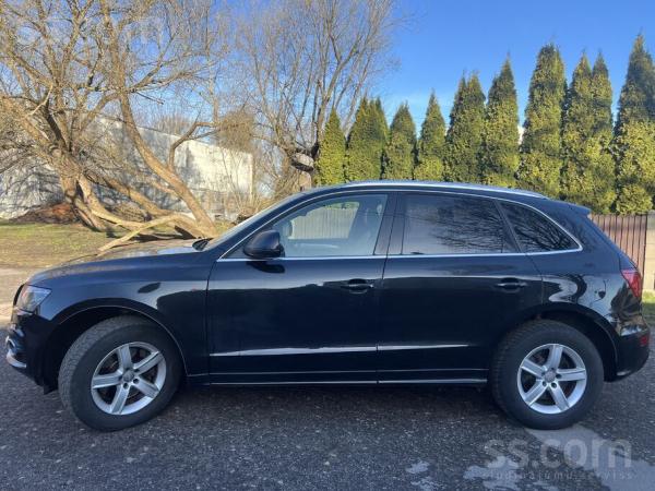 Black Audi Q5 2012 in Riga, with an engine capacity of 3.00 L and mileage of 287 thousand km for 10350 €, photo 5 on AUTOMOTO.COM.LV