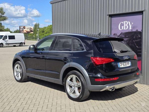 Black Audi Q5 2012 in Taurage, with an engine capacity of 2.97 L and mileage of 288 thousand km for 10900 €, photo 5 on AUTOMOTO.COM.LV