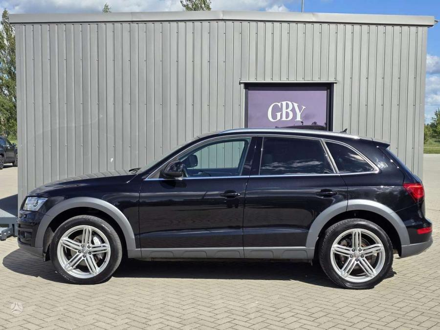Black Audi Q5 2012 in Taurage, with an engine capacity of 2.97 L and mileage of 288 thousand km for 10900 €, photo 9 on AUTOMOTO.COM.LV