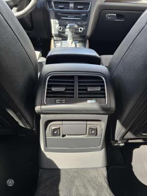 Black Audi Q5 2012 in Taurage, with an engine capacity of 2.97 L and mileage of 288 thousand km for 10900 €, photo 12 on AUTOMOTO.COM.LV