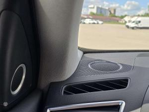 Black Audi Q5 2012 in Taurage, with an engine capacity of 2.97 L and mileage of 288 thousand km for 10900 €, photo 19 on AUTOMOTO.COM.LV