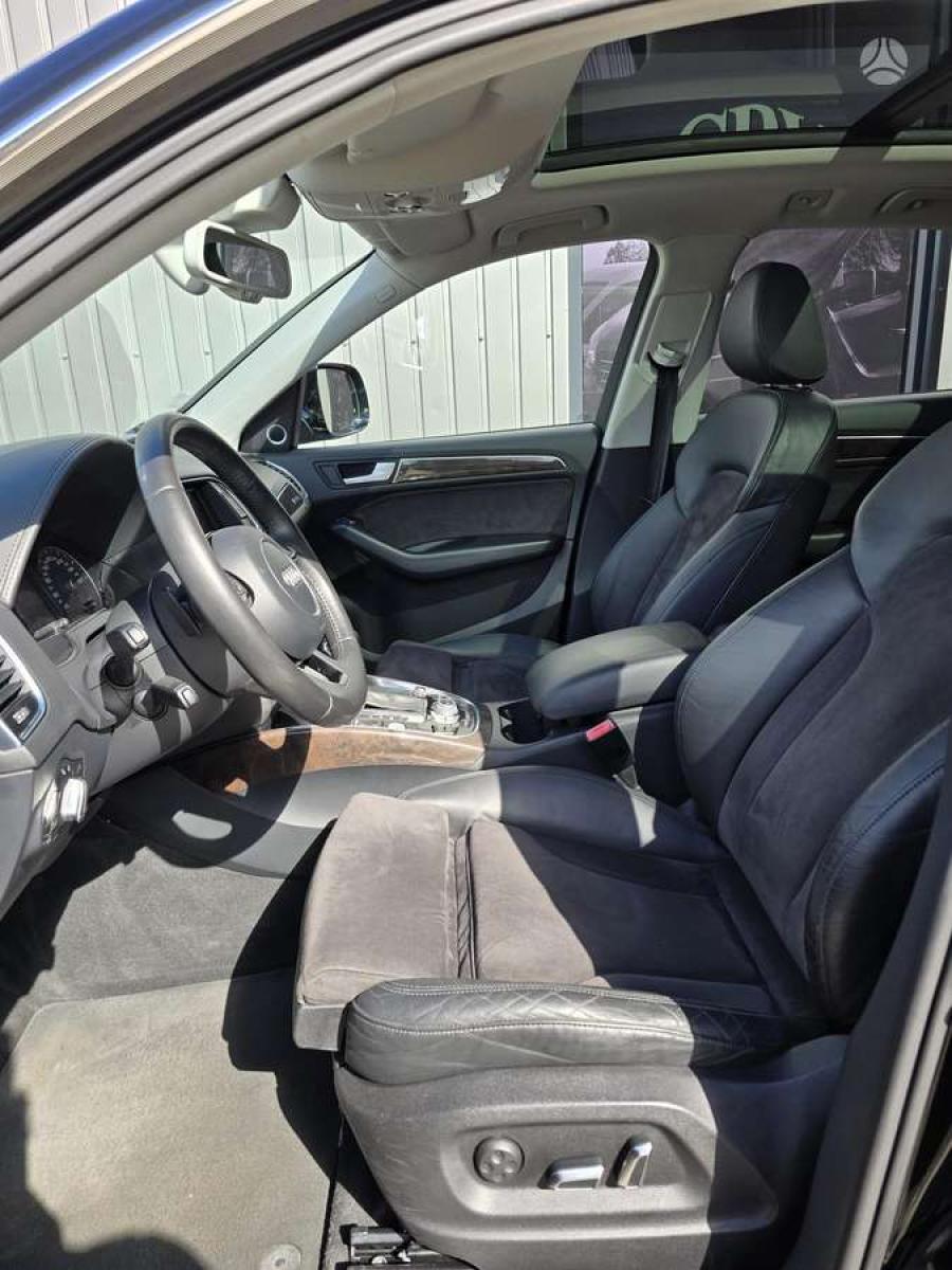 Black Audi Q5 2012 in Taurage, with an engine capacity of 2.97 L and mileage of 288 thousand km for 10900 €, photo 22 on AUTOMOTO.COM.LV