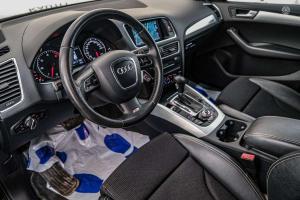 Black Audi Q5 2012 in Kaunas, with an engine capacity of 3.00 L and mileage of 318 thousand km for 10590 €, photo 6 on AUTOMOTO.COM.LV