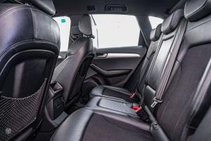 Black Audi Q5 2012 in Kaunas, with an engine capacity of 3.00 L and mileage of 318 thousand km for 10590 €, photo 10 on AUTOMOTO.COM.LV