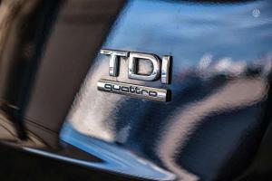 Black Audi Q5 2012 in Kaunas, with an engine capacity of 3.00 L and mileage of 318 thousand km for 10590 €, photo 15 on AUTOMOTO.COM.LV