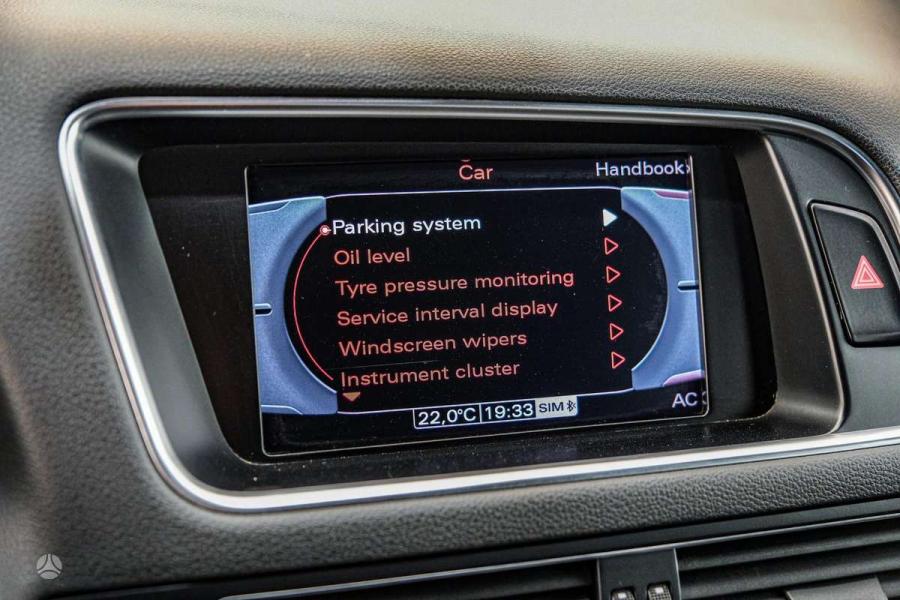 Black Audi Q5 2012 in Kaunas, with an engine capacity of 3.00 L and mileage of 318 thousand km for 10590 €, photo 23 on AUTOMOTO.COM.LV
