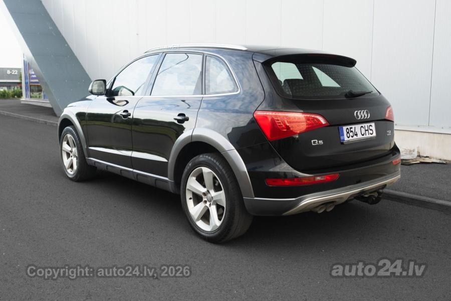 Black Audi Q5 2012 in Tallinn, with an engine capacity of 2.00 L and mileage of 297 thousand km for 8498 €, photo 4 on AUTOMOTO.COM.LV