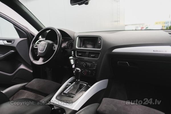 Melns Audi Q5 2012 Tallina, ar dzinēja tilpumu 2.00 L un nobraukumu 297 tūkst. km par 8498 €, foto 5 vietnē AUTOMOTO.COM.LV