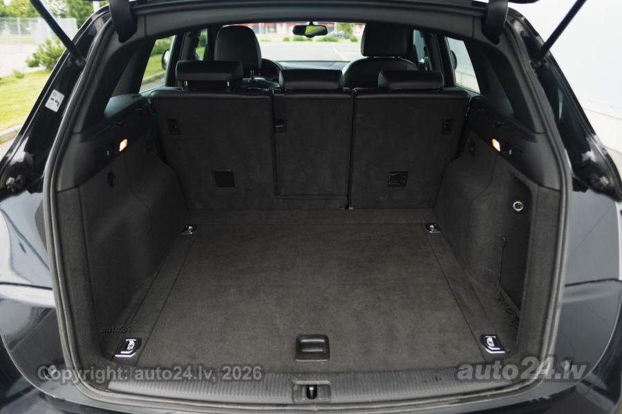 Black Audi Q5 2012 in Tallinn, with an engine capacity of 2.00 L and mileage of 297 thousand km for 8498 €, photo 9 on AUTOMOTO.COM.LV