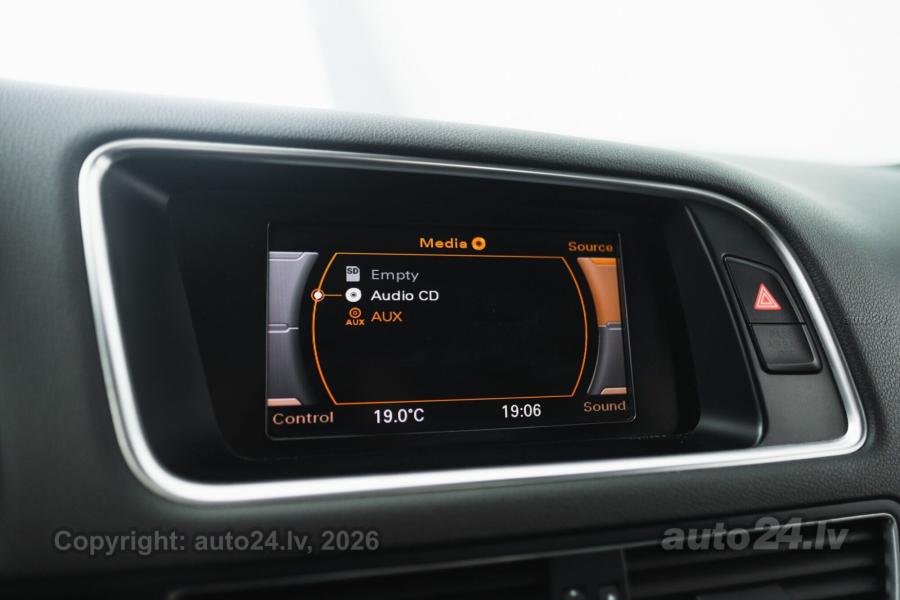 Black Audi Q5 2012 in Tallinn, with an engine capacity of 2.00 L and mileage of 297 thousand km for 8498 €, photo 18 on AUTOMOTO.COM.LV