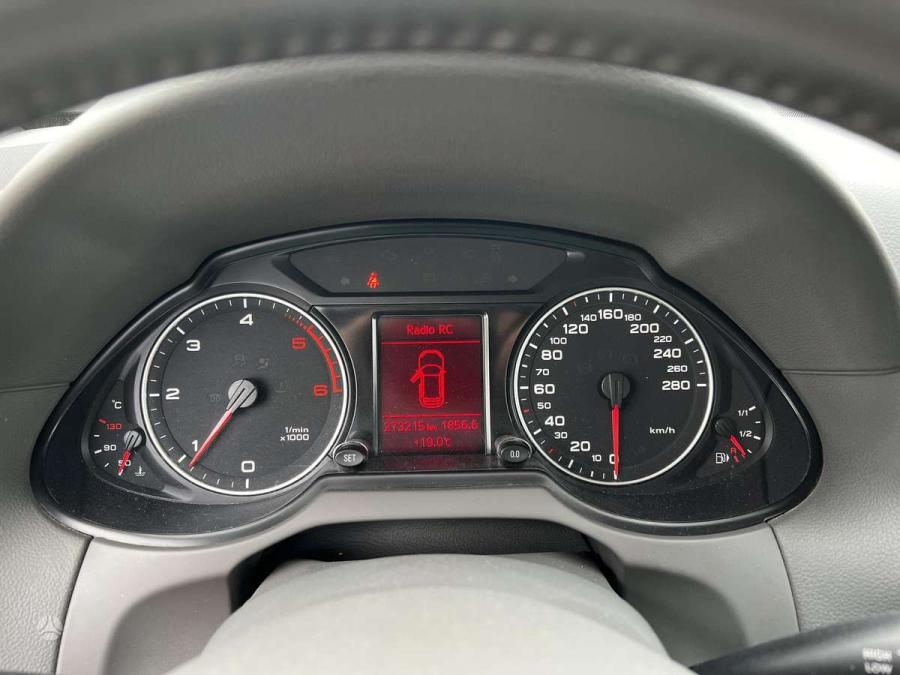 Black Audi Q5 2012 in Ukmerge, with an engine capacity of 1.97 L and mileage of 273 thousand km for 6950 €, photo 19 on AUTOMOTO.COM.LV