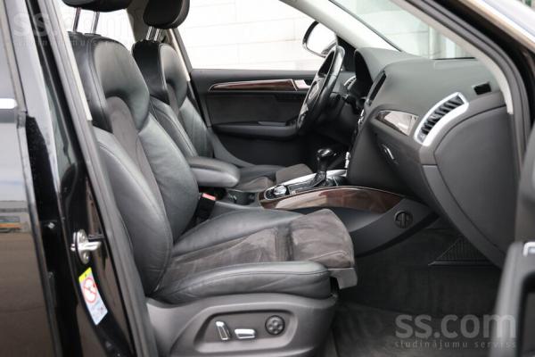 Black Audi Q5 2012 in Tukums, with an engine capacity of 3.00 L and mileage of 272 thousand km for 11900 €, photo 7 on AUTOMOTO.COM.LV
