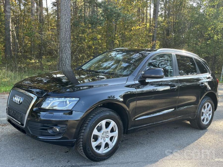 Black Audi Q5 2012 in Valmiera, with an engine capacity of 2.00 L and mileage of 0 thousand km for 11800 €, photo 5 on AUTOMOTO.COM.LV