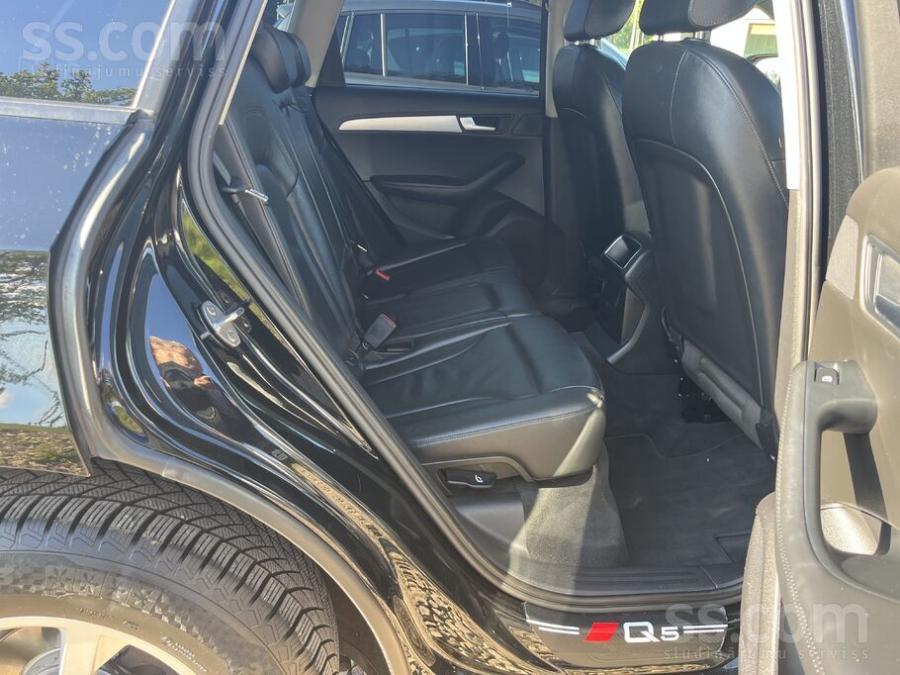 Black Audi Q5 2012 in Valmiera, with an engine capacity of 2.00 L and mileage of 0 thousand km for 11800 €, photo 12 on AUTOMOTO.COM.LV