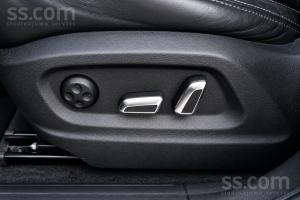 Black Audi Q5 2012 in Riga, with an engine capacity of 2.00 L and mileage of 0 thousand km for 13500 €, photo 16 on AUTOMOTO.COM.LV