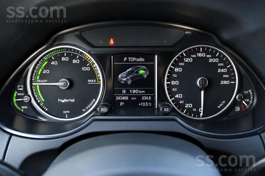 Black Audi Q5 2012 in Riga, with an engine capacity of 2.00 L and mileage of 0 thousand km for 13500 €, photo 20 on AUTOMOTO.COM.LV
