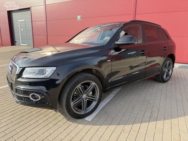 Audi Q5 2012 in Kaunas on AUTOMOTO.COM.LV Black Audi Q5 2012 in Kaunas, with an engine capacity of 2.00 L and mileage of 290 thousand km for 12800 €, photo 4 on AUTOMOTO.COM.LV