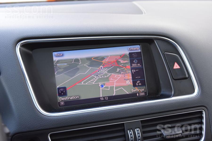 Melns Audi Q5 2012 Rīga, ar dzinēja tilpumu 3.00 L un nobraukumu 207 tūkst. km par 12950 €, foto 45 vietnē AUTOMOTO.COM.LV