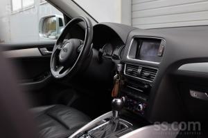 Black Audi Q5 2013 in Riga, with an engine capacity of 3.00 L and mileage of 0 thousand km for 24990 €, photo 20 on AUTOMOTO.COM.LV