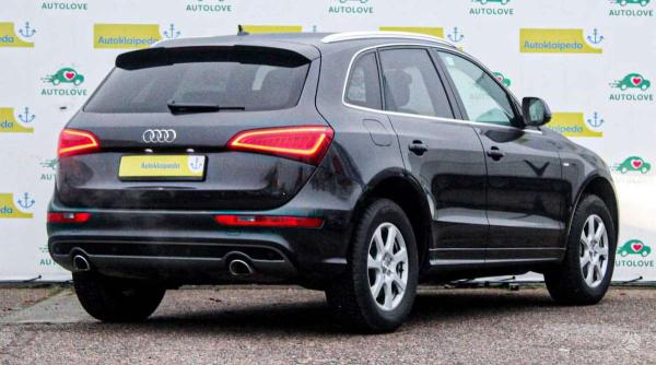 Black Audi Q5 2013 in Klaipeda, with an engine capacity of 3.00 L and mileage of 308 thousand km for 12890 €, photo 4 on AUTOMOTO.COM.LV