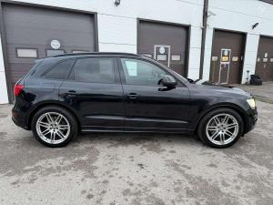 Black Audi Q5 2013 in Utena, with an engine capacity of 2.97 L and mileage of 271 thousand km for 12900 €, photo 5 on AUTOMOTO.COM.LV