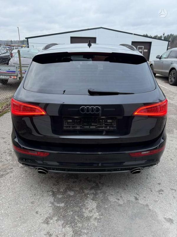 Black Audi Q5 2013 in Utena, with an engine capacity of 2.97 L and mileage of 271 thousand km for 12900 €, photo 8 on AUTOMOTO.COM.LV