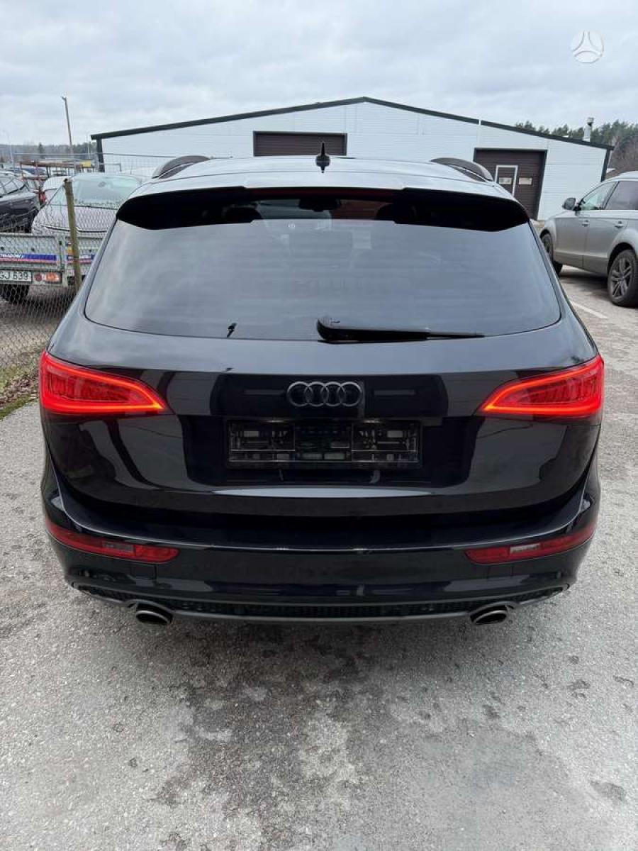 Black Audi Q5 2013 in Utena, with an engine capacity of 2.97 L and mileage of 271 thousand km for 12900 €, photo 8 on AUTOMOTO.COM.LV