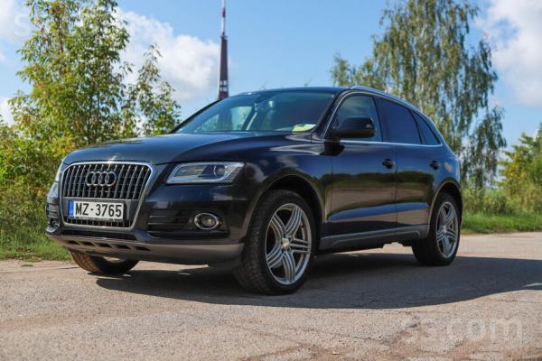 Black Audi Q5 2013 in Riga, with an engine capacity of 3.00 L and mileage of 223 thousand km for 13300 €, photo 2 on AUTOMOTO.COM.LV