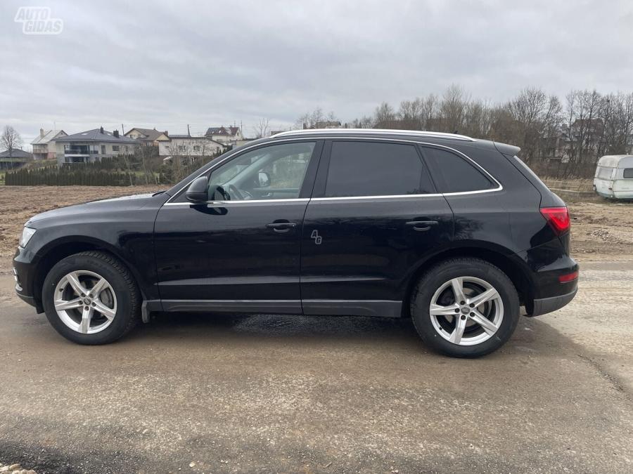 Black Audi Q5 2013 in Jonava, with an engine capacity of 2.00 L and mileage of 285 thousand km for 9999 €, photo 7 on AUTOMOTO.COM.LV