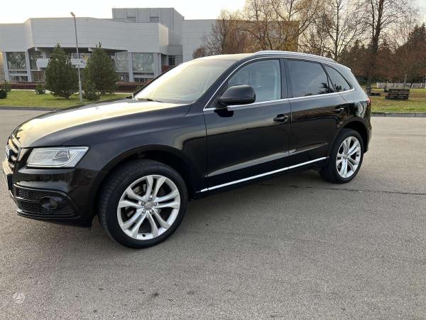 Black Audi Q5 2013 in Alytus, with an engine capacity of 2.00 L and mileage of 230 thousand km for 12400 €, photo 3 on AUTOMOTO.COM.LV