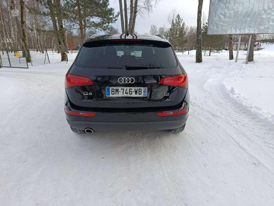 Black Audi Q5 2013 in Taurage, with an engine capacity of 2.00 L and mileage of 212 thousand km for 11900 €, photo 14 on AUTOMOTO.COM.LV
