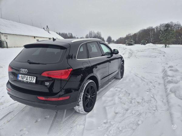 Black Audi Q5 2013 in Taurage, with an engine capacity of 1.97 L and mileage of 267 thousand km for 11900 €, photo 7 on AUTOMOTO.COM.LV