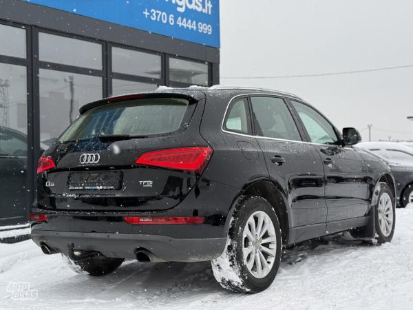 Black Audi Q5 2013 in Vilnius, with an engine capacity of 2.00 L and mileage of 205 thousand km for 10950 €, photo 4 on AUTOMOTO.COM.LV