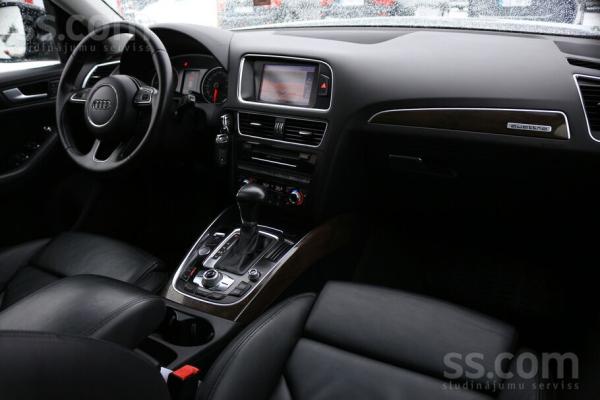 Melns Audi Q5 2013 Rīga, ar dzinēja tilpumu 3.00 L un nobraukumu 200 tūkst. km par 13800 €, foto 10 vietnē AUTOMOTO.COM.LV