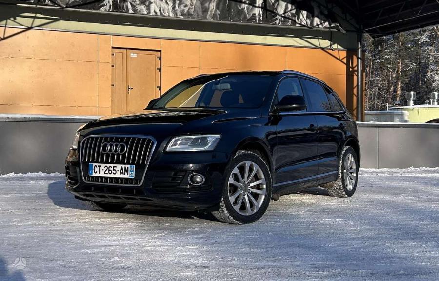 Black Audi Q5 2013 in Druskininkai, with an engine capacity of 2.00 L and mileage of 224 thousand km for 12000 €, photo 1 on AUTOMOTO.COM.LV