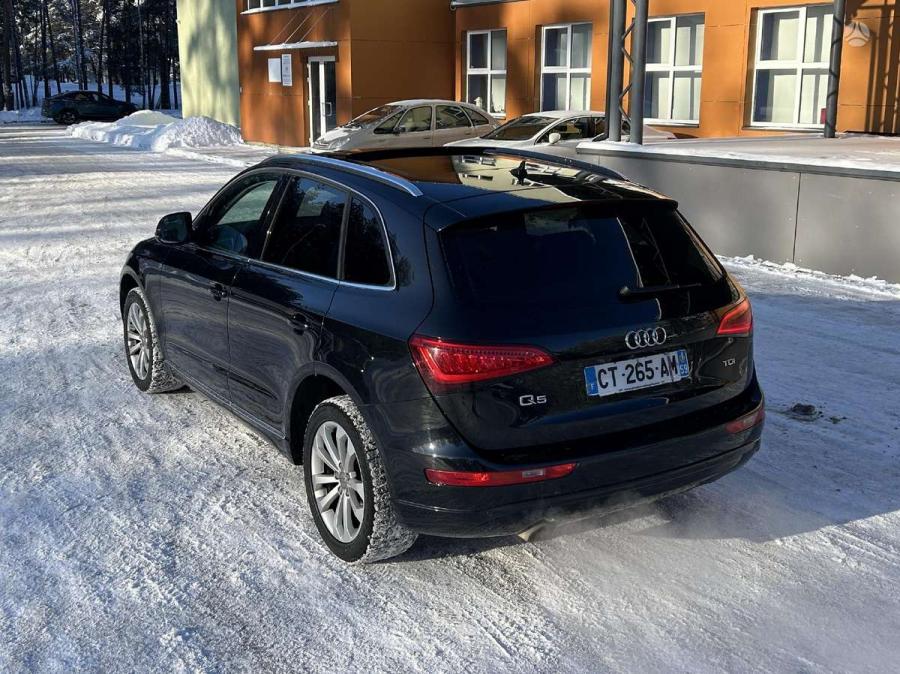 Melns Audi Q5 2013 Druskininkai, ar dzinēja tilpumu 2.00 L un nobraukumu 224 tūkst. km par 12000 €, foto 7 vietnē AUTOMOTO.COM.LV