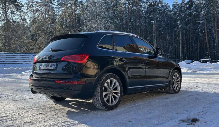 Melns Audi Q5 2013 Druskininkai, ar dzinēja tilpumu 2.00 L un nobraukumu 224 tūkst. km par 12000 €, foto 10 vietnē AUTOMOTO.COM.LV