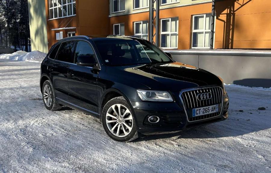 Melns Audi Q5 2013 Druskininkai, ar dzinēja tilpumu 2.00 L un nobraukumu 224 tūkst. km par 12000 €, foto 23 vietnē AUTOMOTO.COM.LV