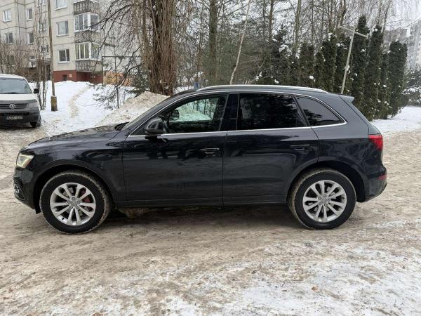 Melns Audi Q5 2013 Viļņa, ar dzinēja tilpumu 3.00 L un nobraukumu 289 tūkst. km par 9500 €, foto 3 vietnē AUTOMOTO.COM.LV